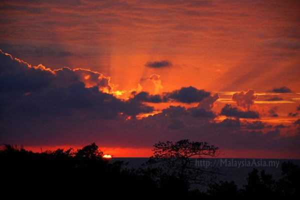 Sabah Sunset at Kuala Penyu Picture - Malaysia Asia
